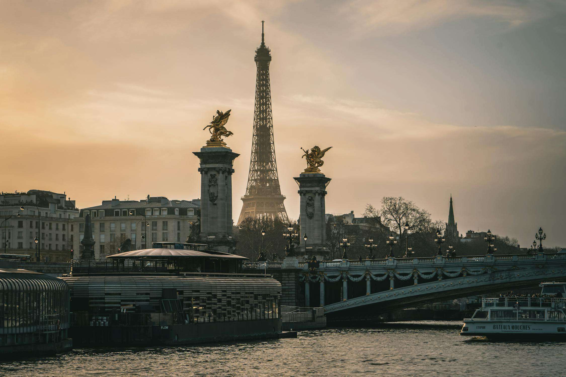 How to Spend One Day in Paris: The Perfect 24-hour Itinerary (map ...
